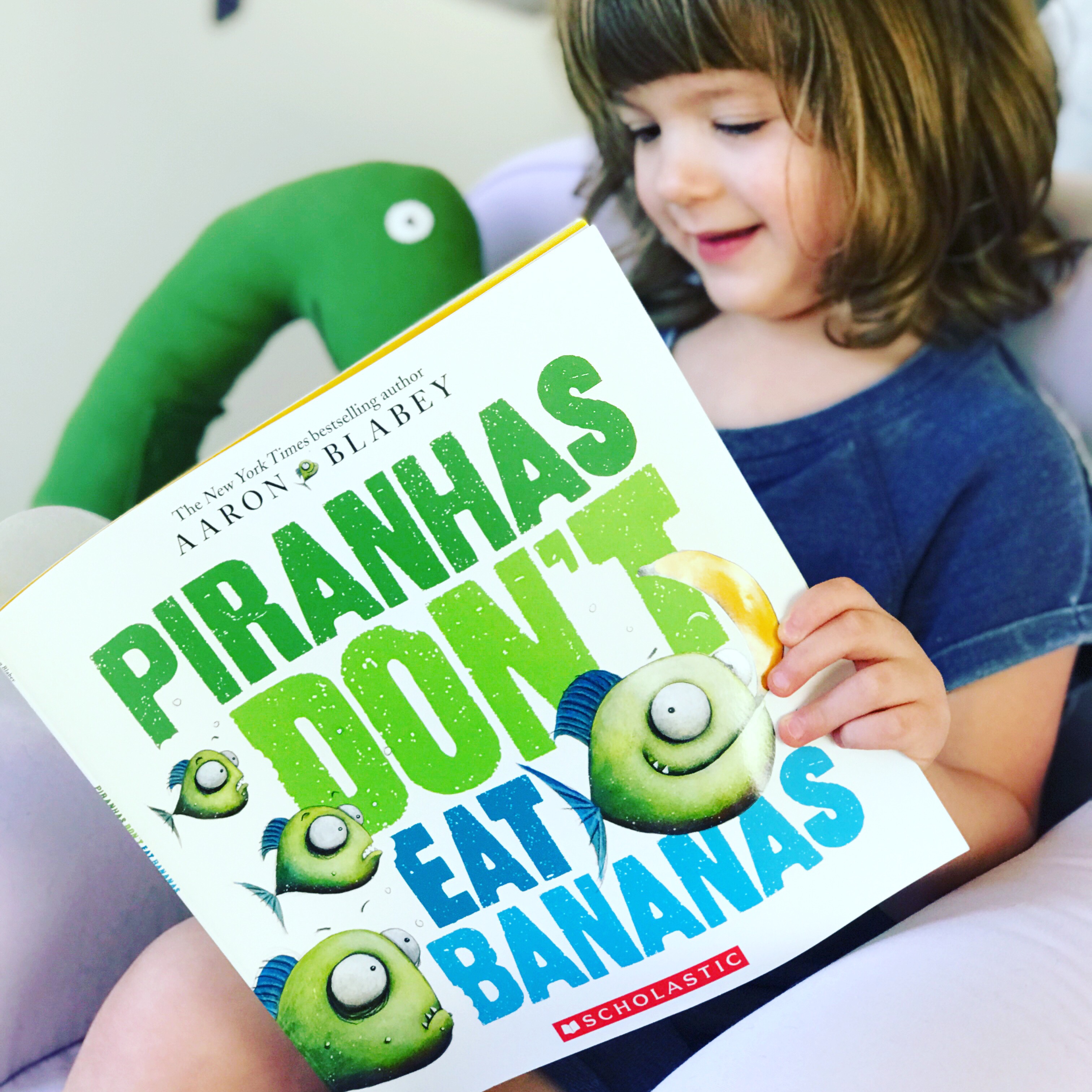 Piranhas Don’t Eat Bananas (Aaron Blabey) – The Baby Bookworm