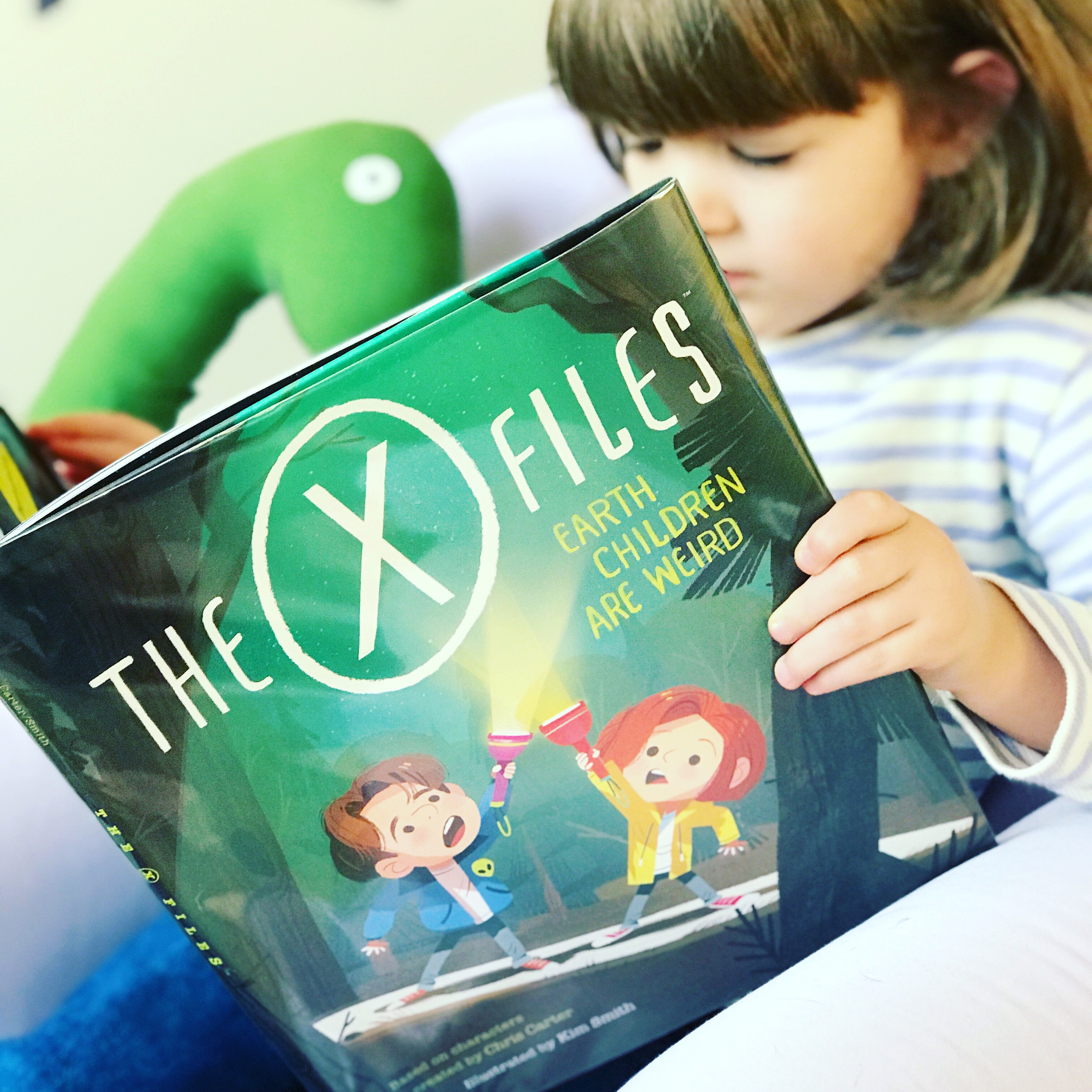 The X-Files: Earth Children Are Weird (Jason Rekulak, Kim Smith & Chris ...